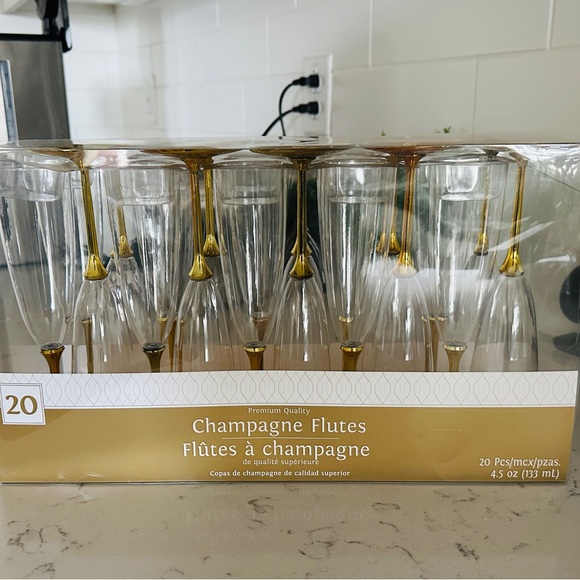 Party Supplies | New Plastic Champagne Flutes Set For Parties | Poshmark